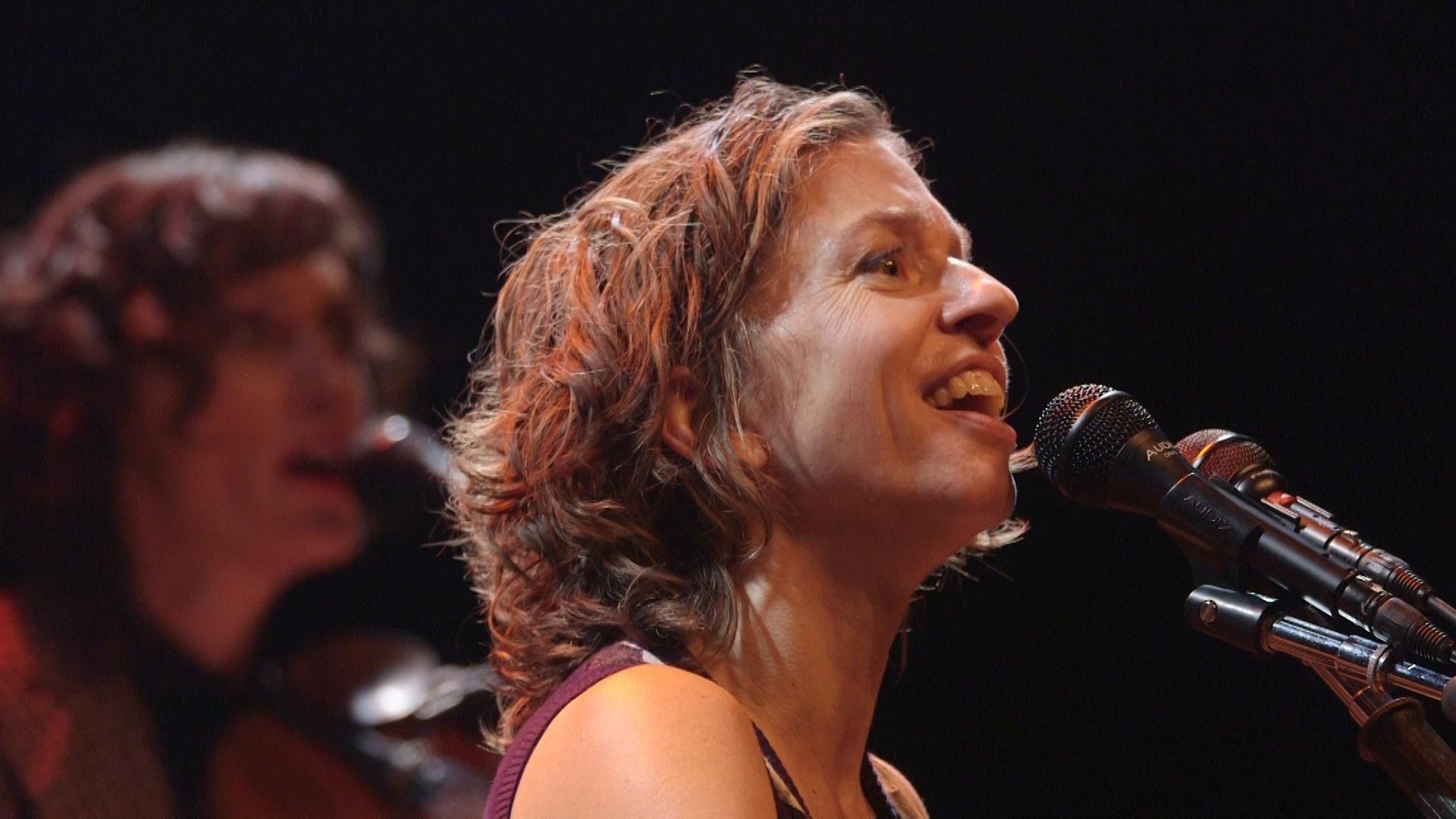 Ani DiFranco: Still a Righteous Babe - Articulate with Jim Cotter
